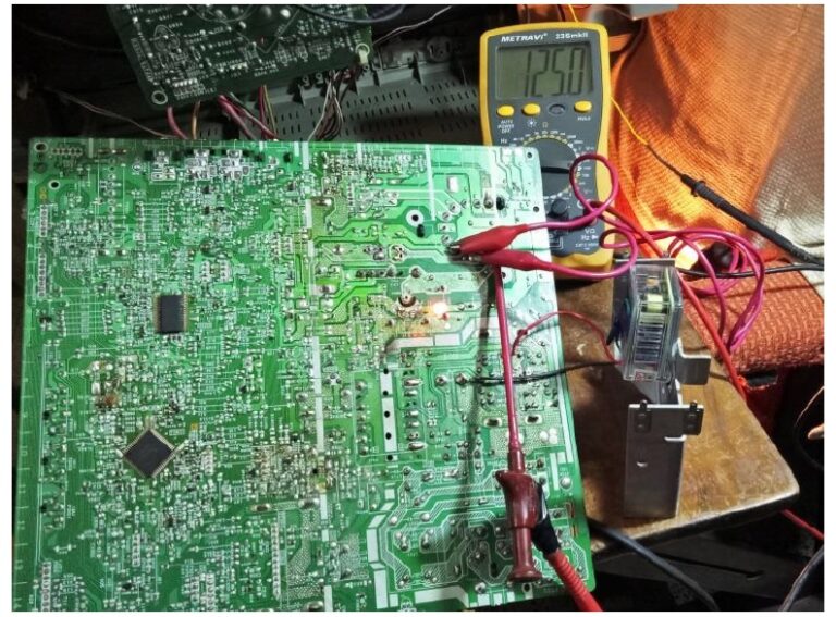 Track Leak Under SMD Resistor Found In SHARP CRT TV MODEL 21FX300 ...