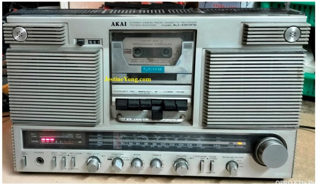 It’s A Technician’s Pride To Handle Such Antiques Sets – AKAI 2-IN-1 ...